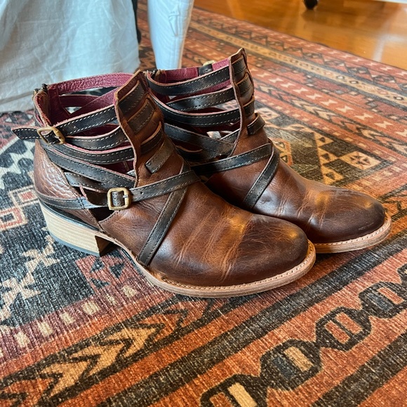 Freebird by Steven | Shoes | Freebird Stair Sz7 | Poshmark